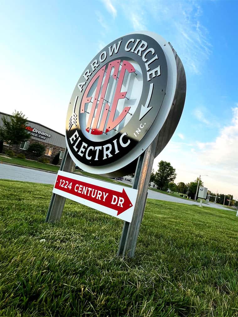 Exterior Signs in Kansas City - JoyBee Sign Company